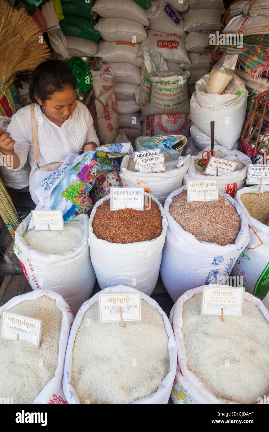 Rice sale cambodia hi-res stock photography and images - Alamy
