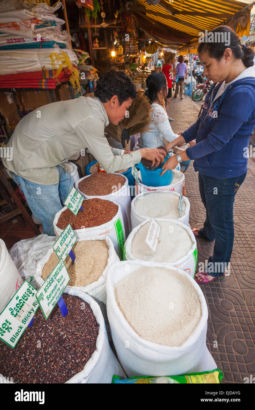 Cambodia, Siem Reap, The Old Market, Rice Shop Display Stock Photo - Alamy