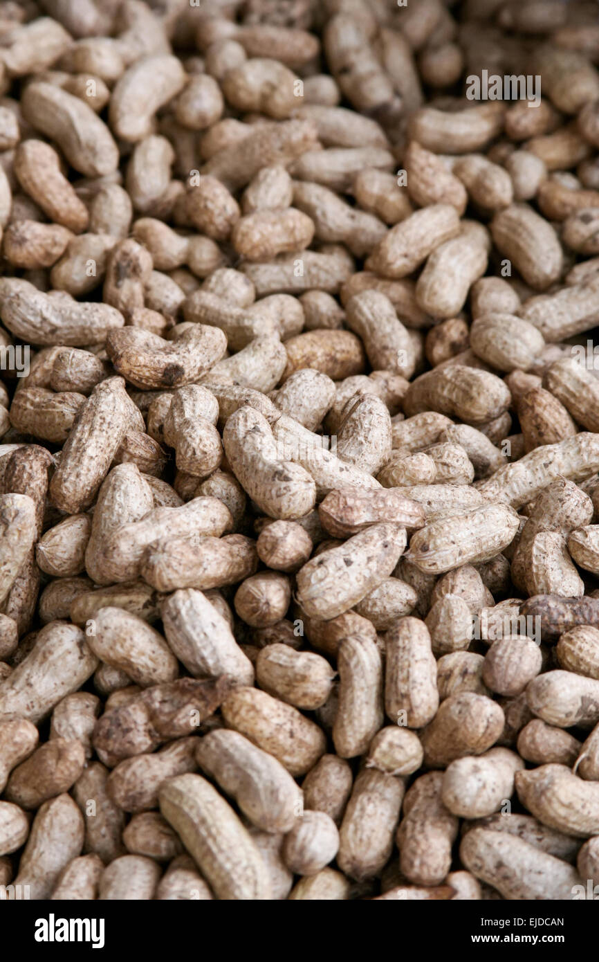 Piles of peanuts Stock Photo - Alamy