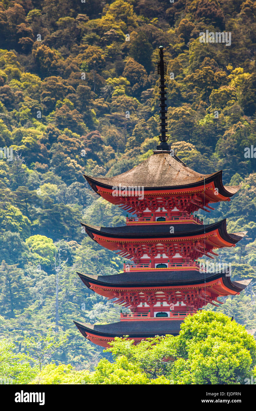 Five-storey pagoda in Miyajima, Japan Stock Photo - Alamy