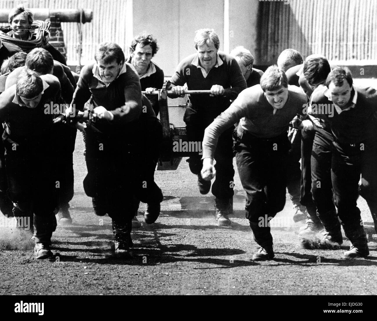 AJAXNETPHOTO - 1984 - HMS DAEDALUS, GOSPORT, ENGLAND. FLEET AIR ARM ...