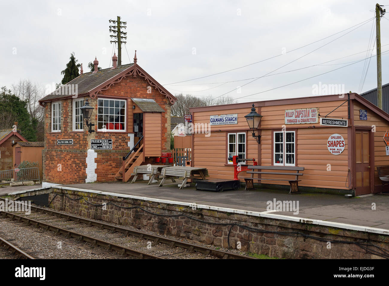 Restored signal box hi-res stock photography and images - Alamy