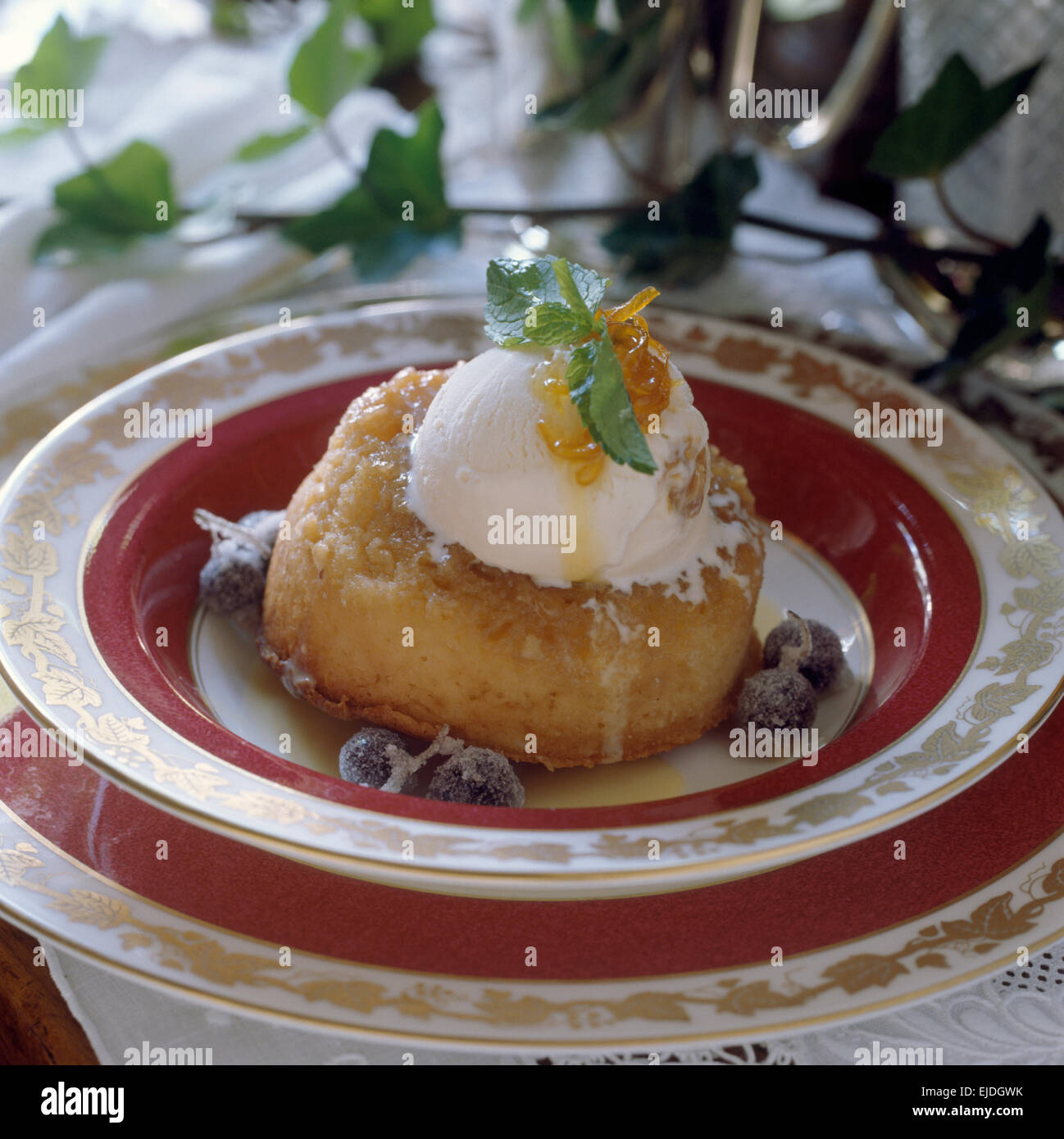 Rum raisin pudding hi-res stock photography and images - Alamy