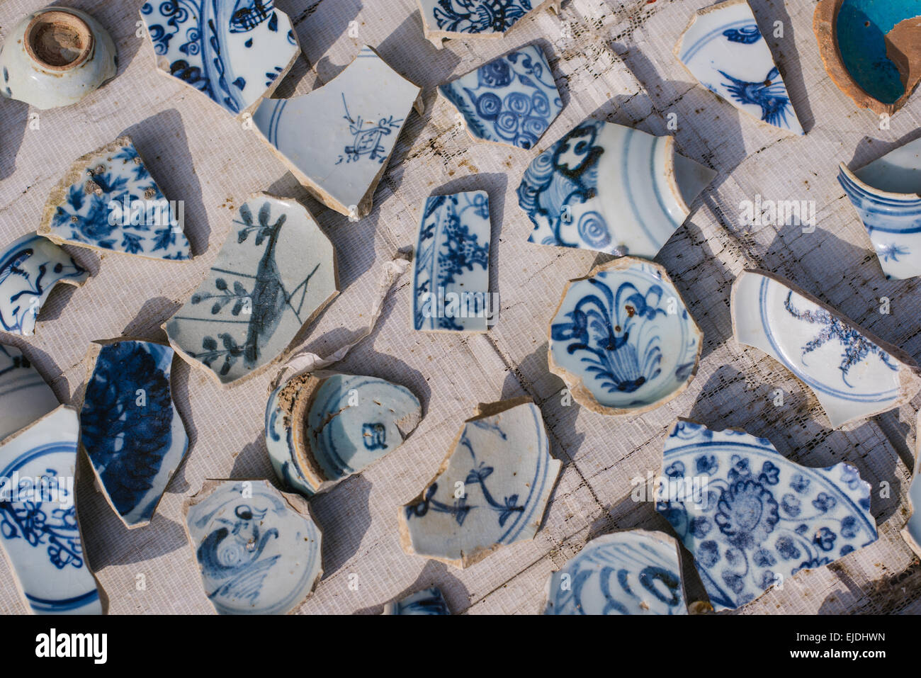 Most expensive chinese vase hi-res stock photography and images - Alamy