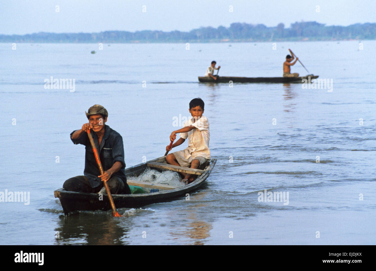 Amazon river people kids hi-res stock photography and images - Alamy