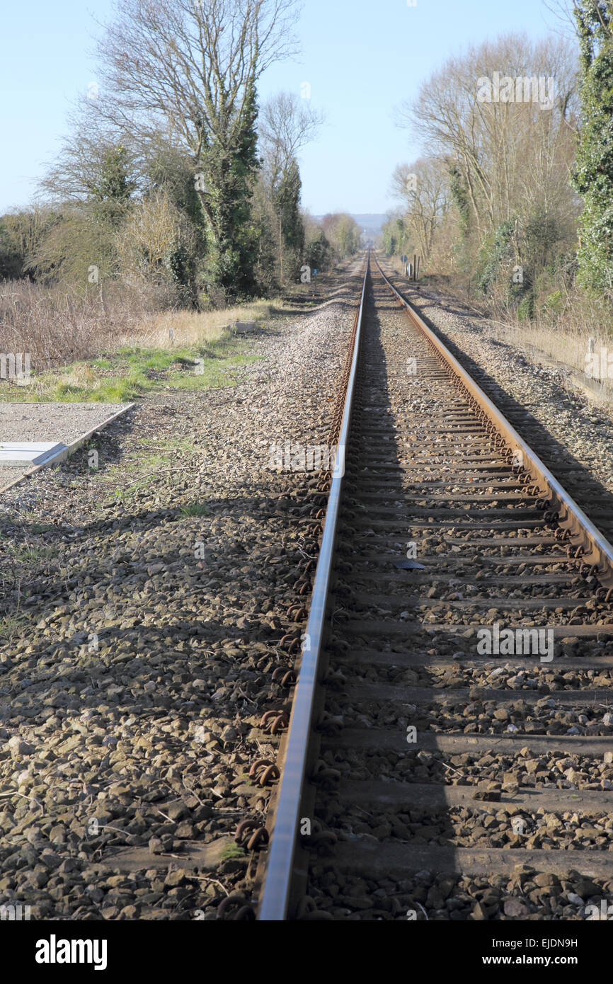 Railway line lines hi-res stock photography and images - Alamy
