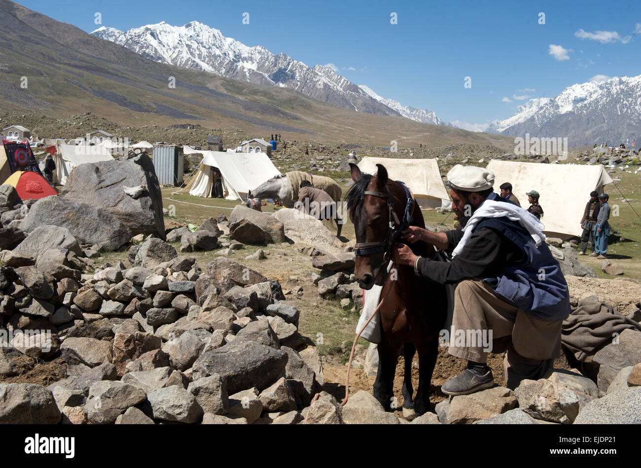 Rival polo teams from Chitral and Gilgit compete during the worlds ...