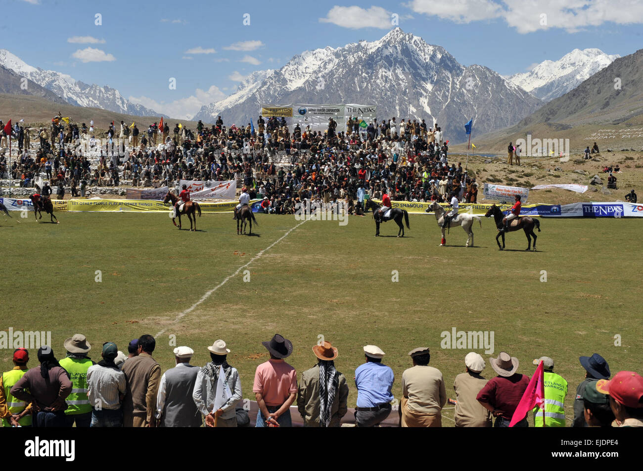 Rival polo teams from Chitral and Gilgit compete during the worlds ...