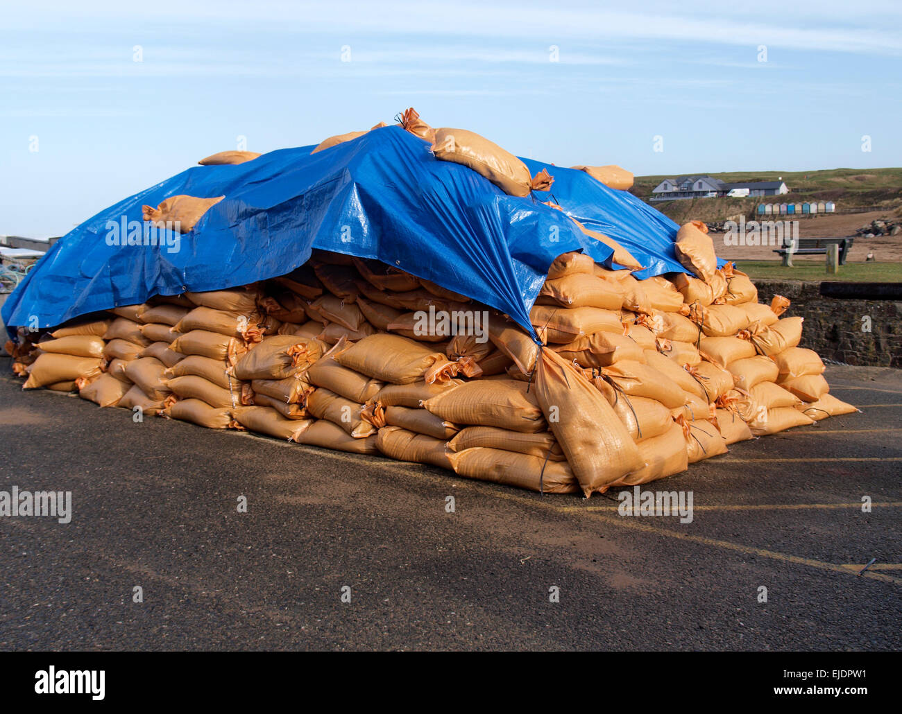 Pile of sandbags hi-res stock photography and images - Alamy