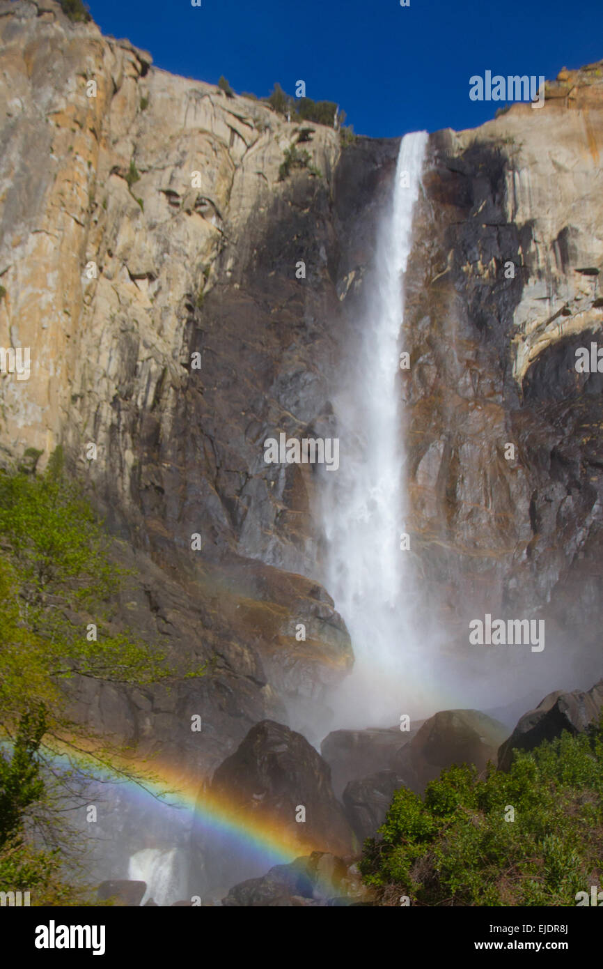 Yosemite Falls Waterfall Stock Photo - Alamy