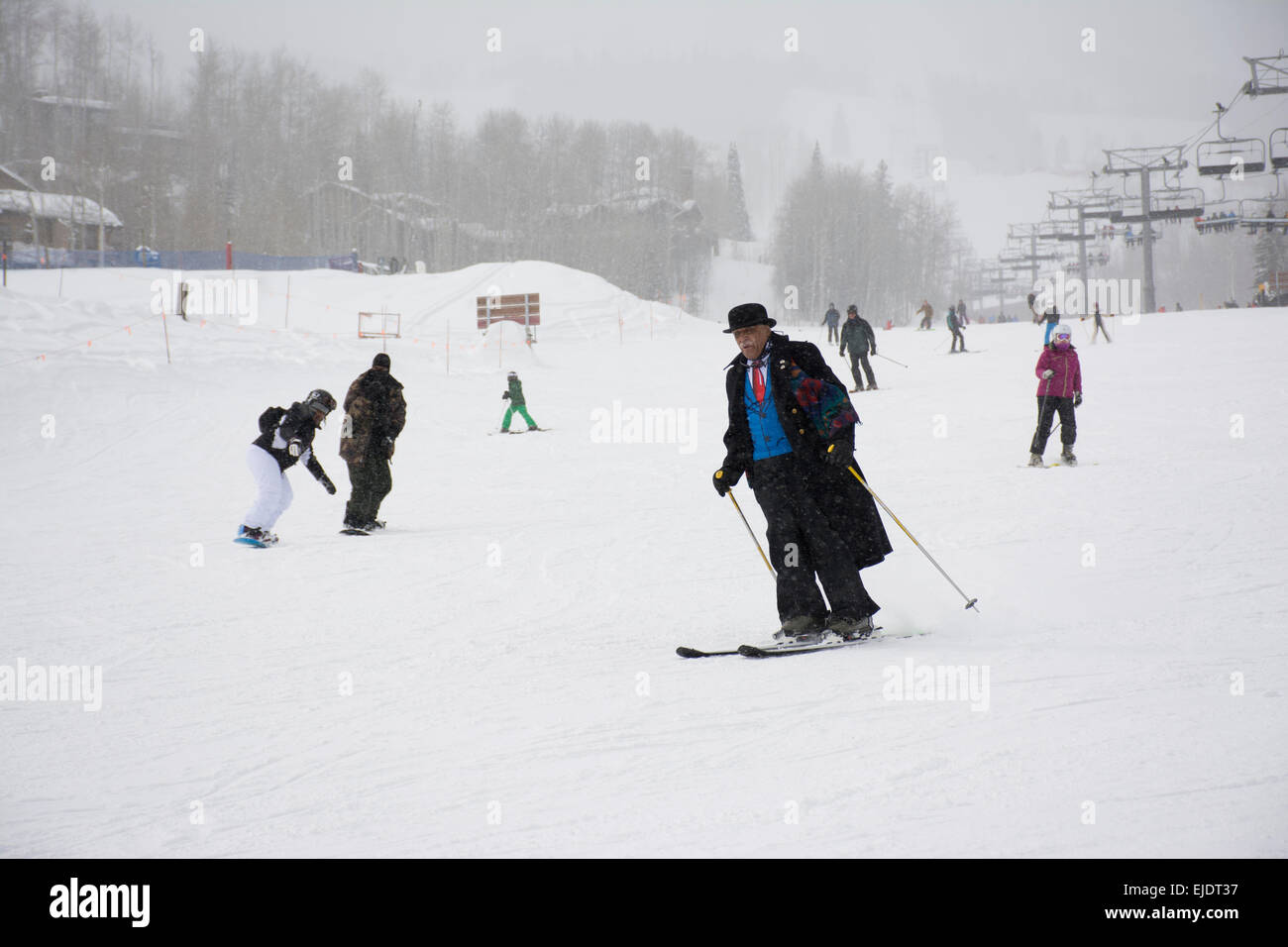 Snowmass colorado ski resort hi-res stock photography and images - Alamy