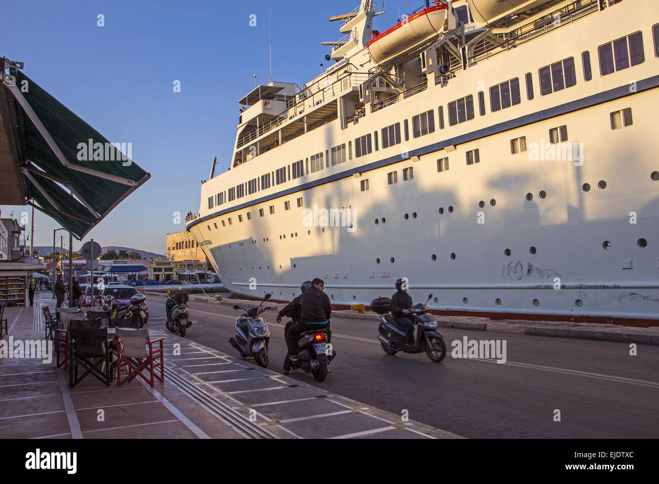 Chios harbour hi-res stock photography and images - Alamy