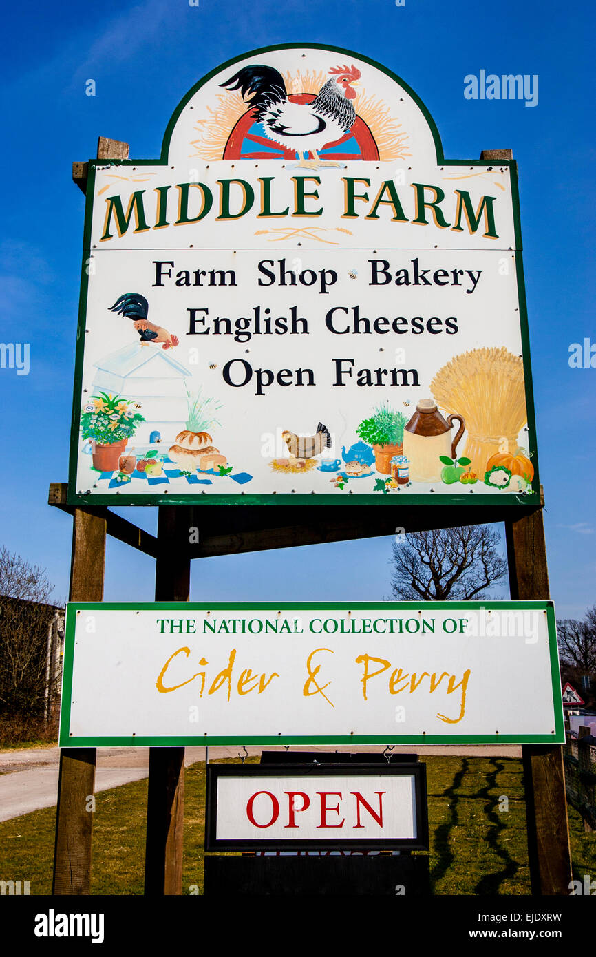 Middle farm cider hi-res stock photography and images - Alamy