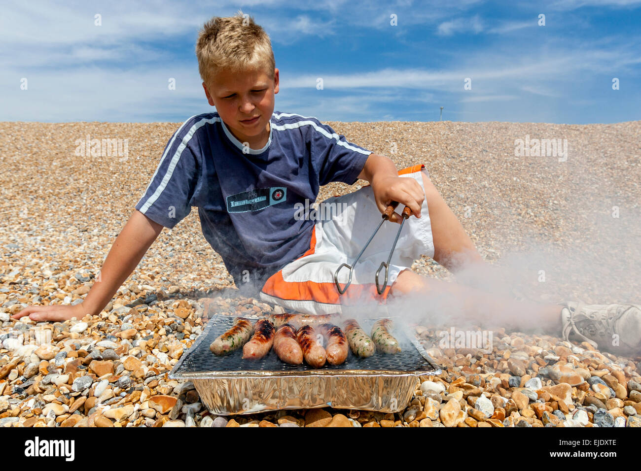 Cooking beach england hi-res stock photography and images - Alamy