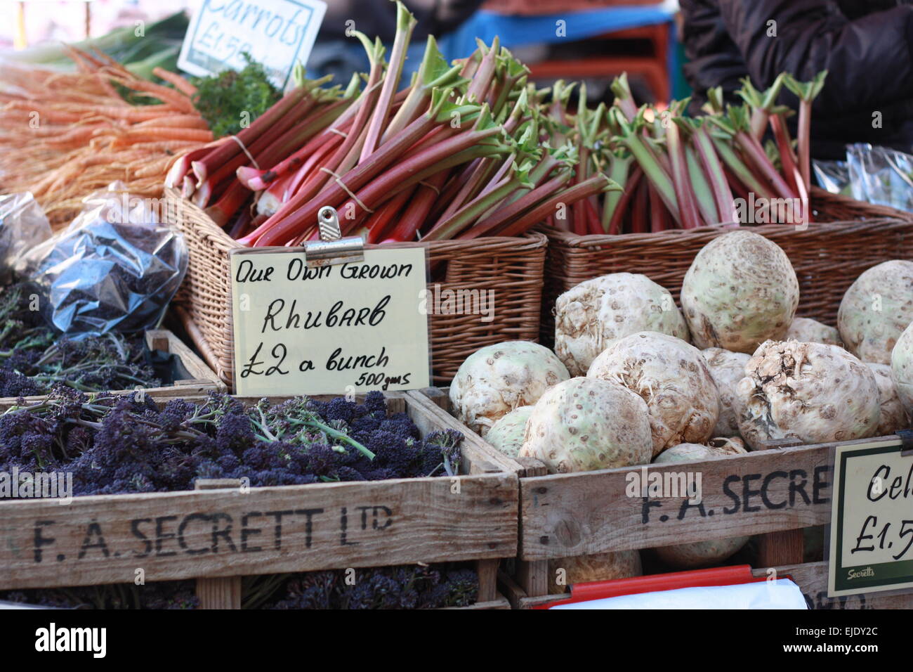Hampshire farmers market hi-res stock photography and images - Alamy