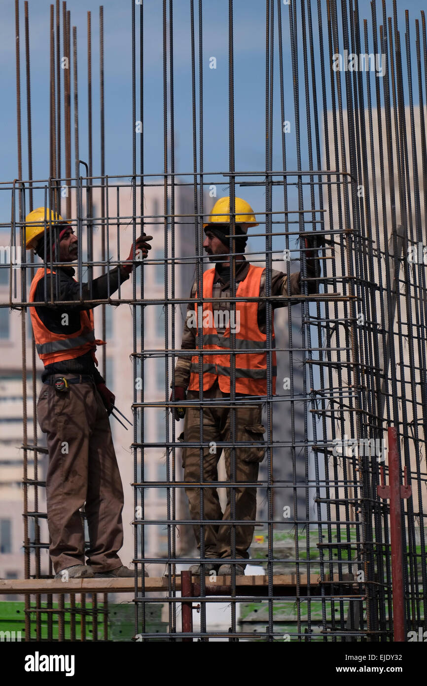 Arab workers in a construction site in Jerusalem Israel Stock Photo - Alamy