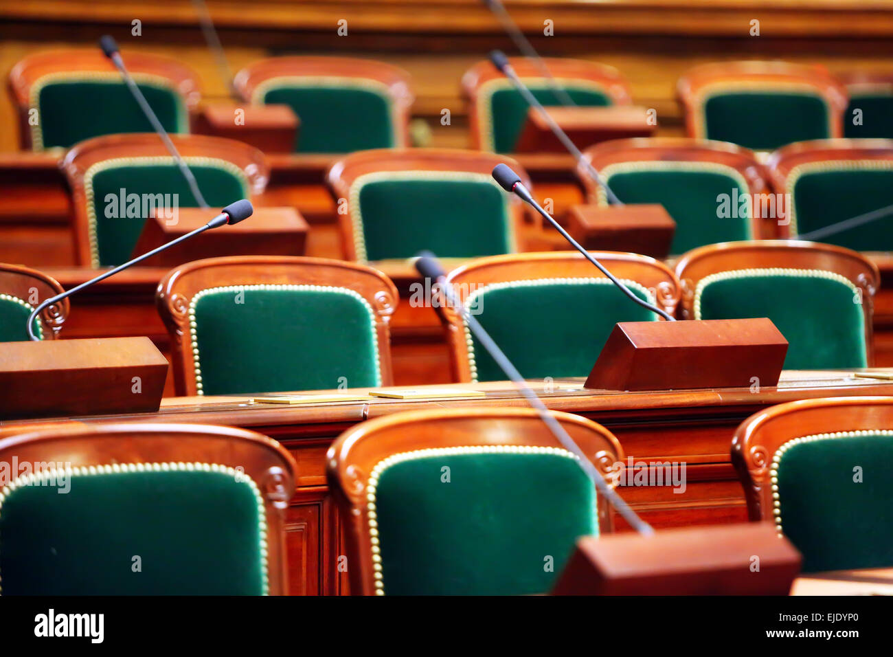 Antique hall chair hi-res stock photography and images - Alamy