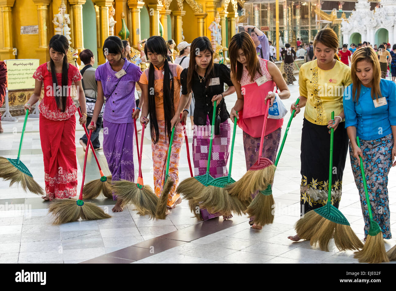Shwedagon Pagoda, ceremonial sweep Stock Photo - Alamy