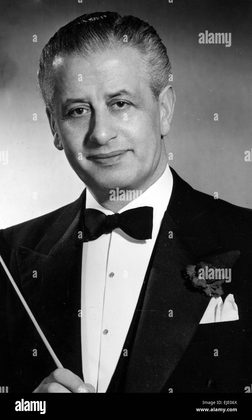 GERALDO (1904-1974) English bandleader Stock Photo - Alamy