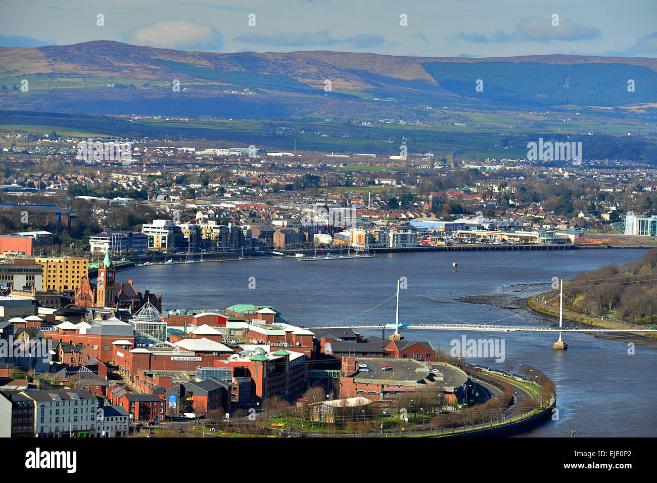 Londonderry, Derry, skyline, Peace Bridge and River Foyle Stock Photo ...