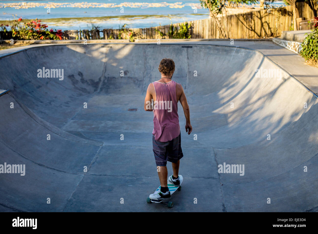 Surf skating in pool near the ocean Stock Photo - Alamy