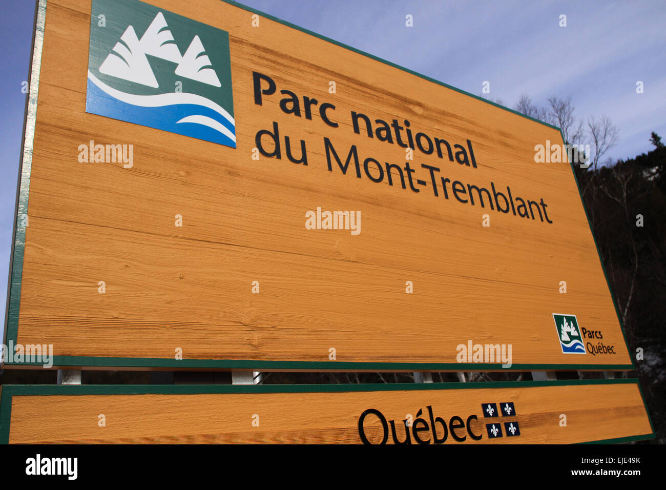 Parks canada logo hi-res stock photography and images - Alamy