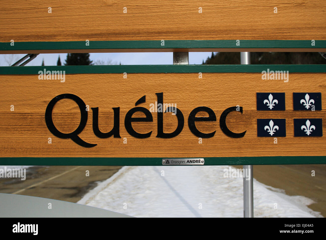 Mont-Tremblant National Parc sign in Quebec, Canada Stock Photo - Alamy