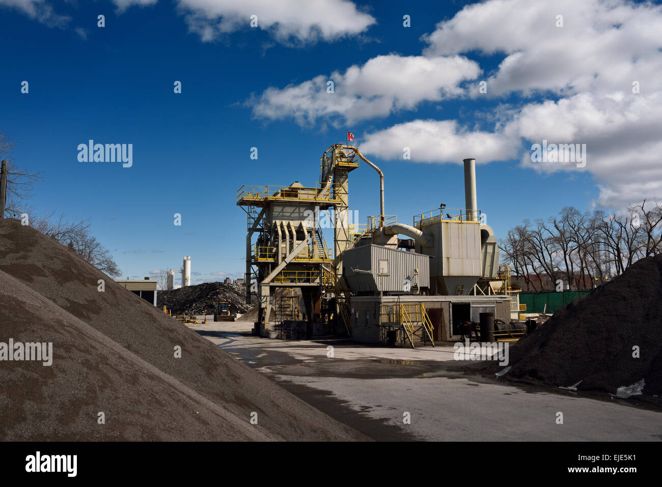 Asphalt plant for bitumen coated road stone paving material for road ...