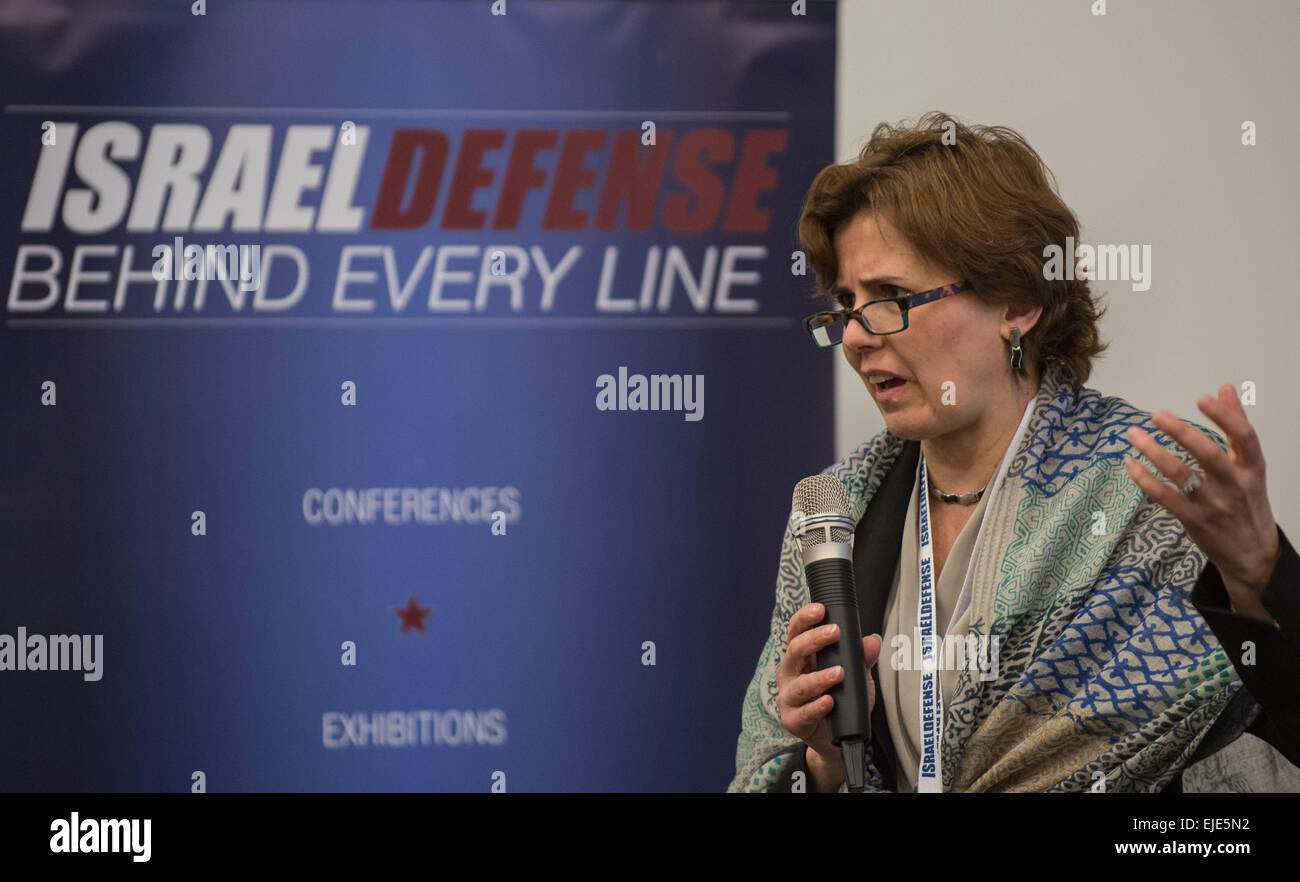 (150324) -- TEL AVIV, March 24, 2015 (Xinhua) -- Kristin Lovejoy, IBM ...
