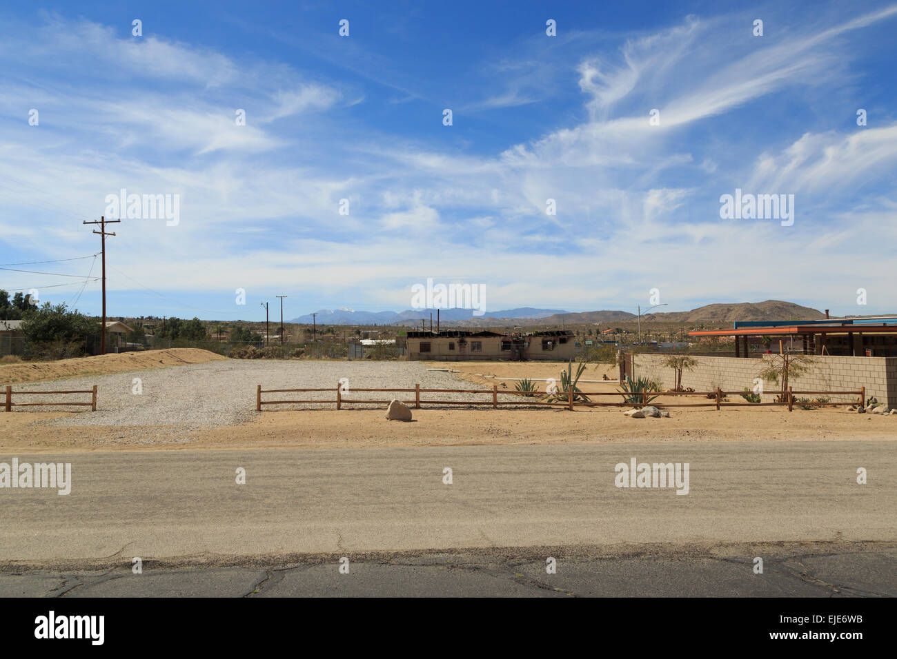 Joshua tree town hi-res stock photography and images - Alamy