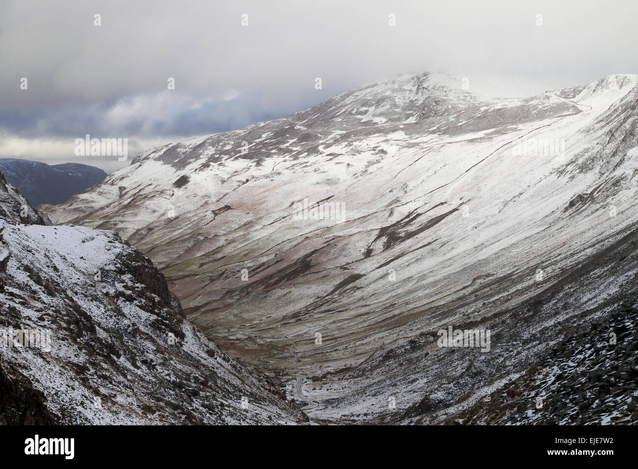 Honister pass, winter hi-res stock photography and images - Alamy