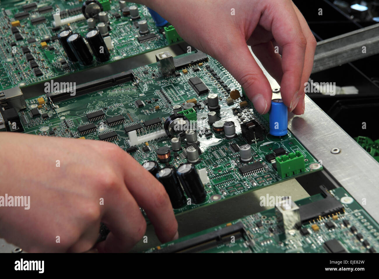 Circuit component hi-res stock photography and images - Alamy