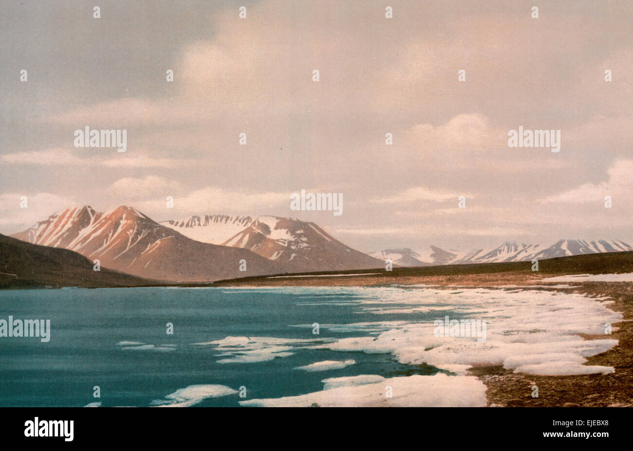 Ice berg 1900s hi-res stock photography and images - Alamy