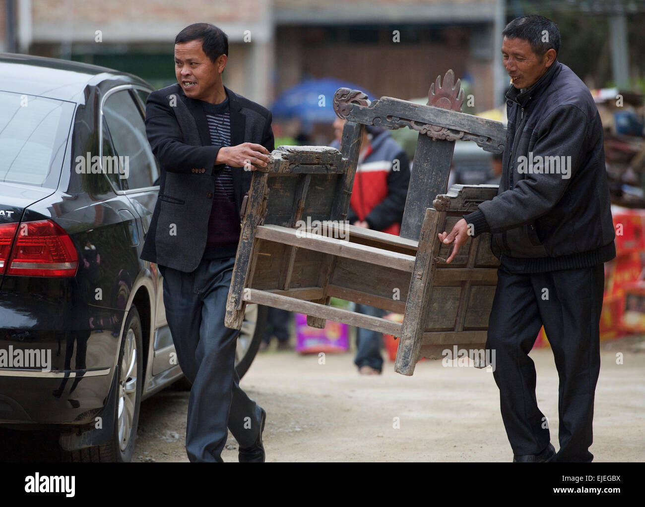 Yangchun buddha hi-res stock photography and images - Alamy