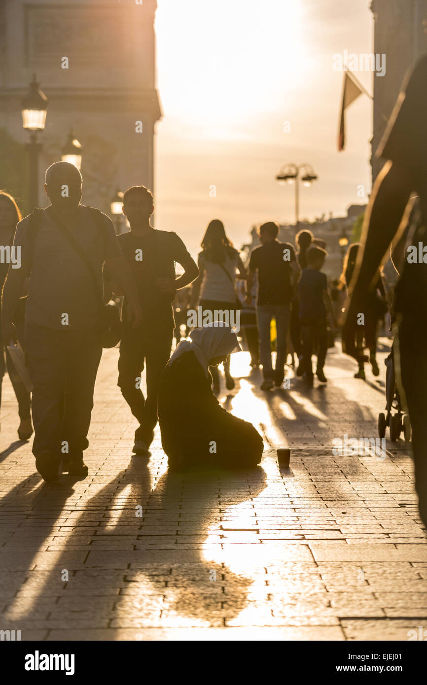 Homeless gypsy hi-res stock photography and images - Alamy