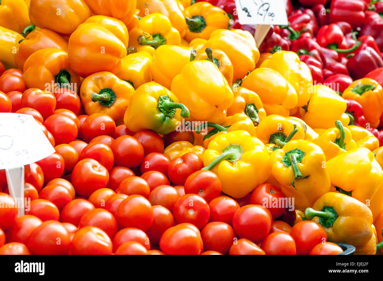 Vegetables stall, tomato, tomatoes, peppers Stock Photo - Alamy