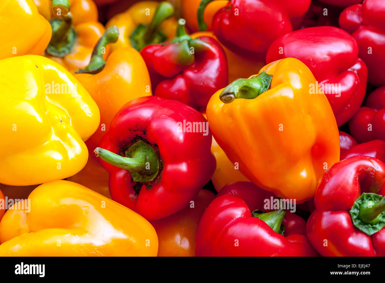 Peppers hi-res stock photography and images - Alamy