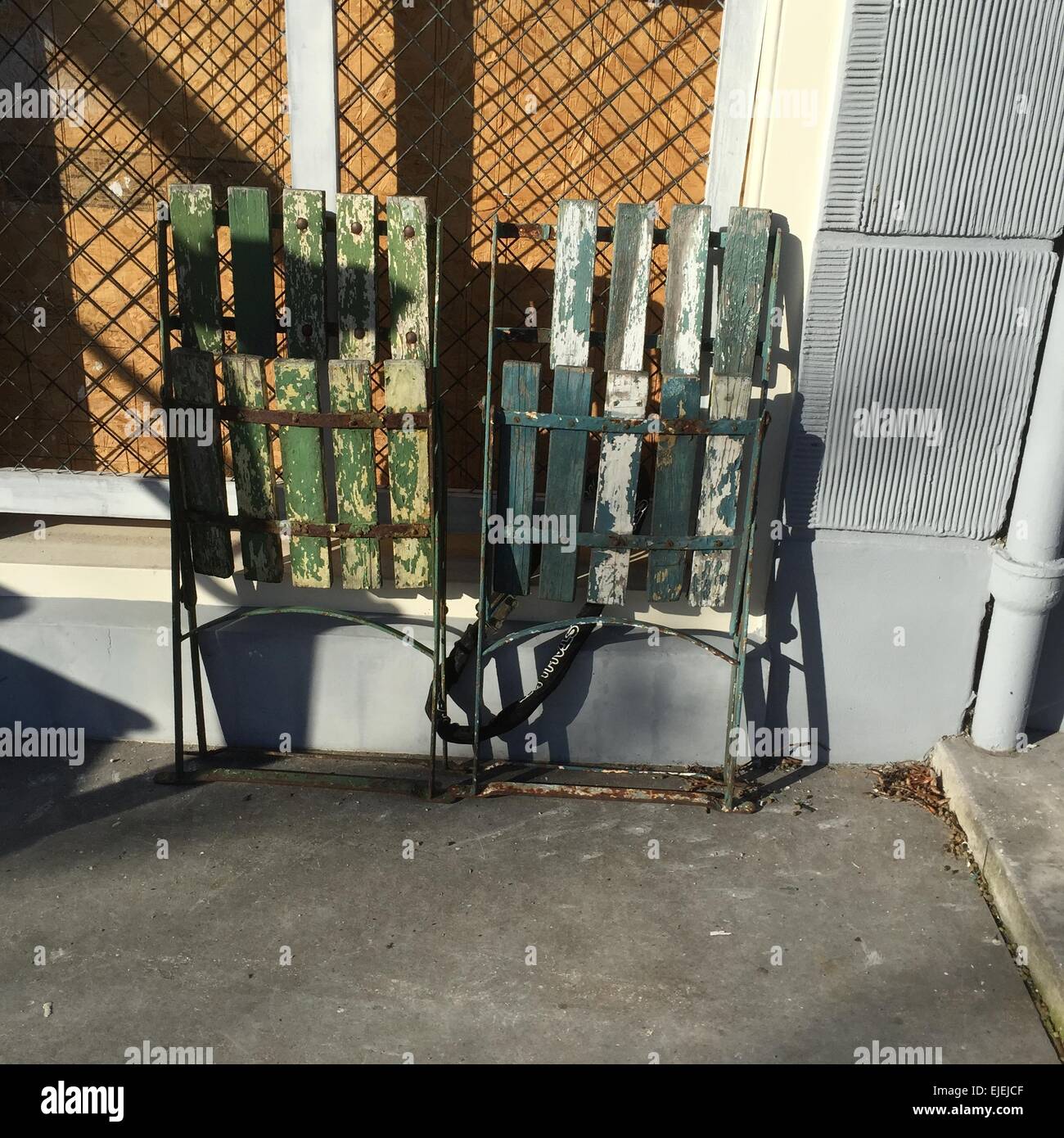 Broken chairs hi-res stock photography and images - Alamy