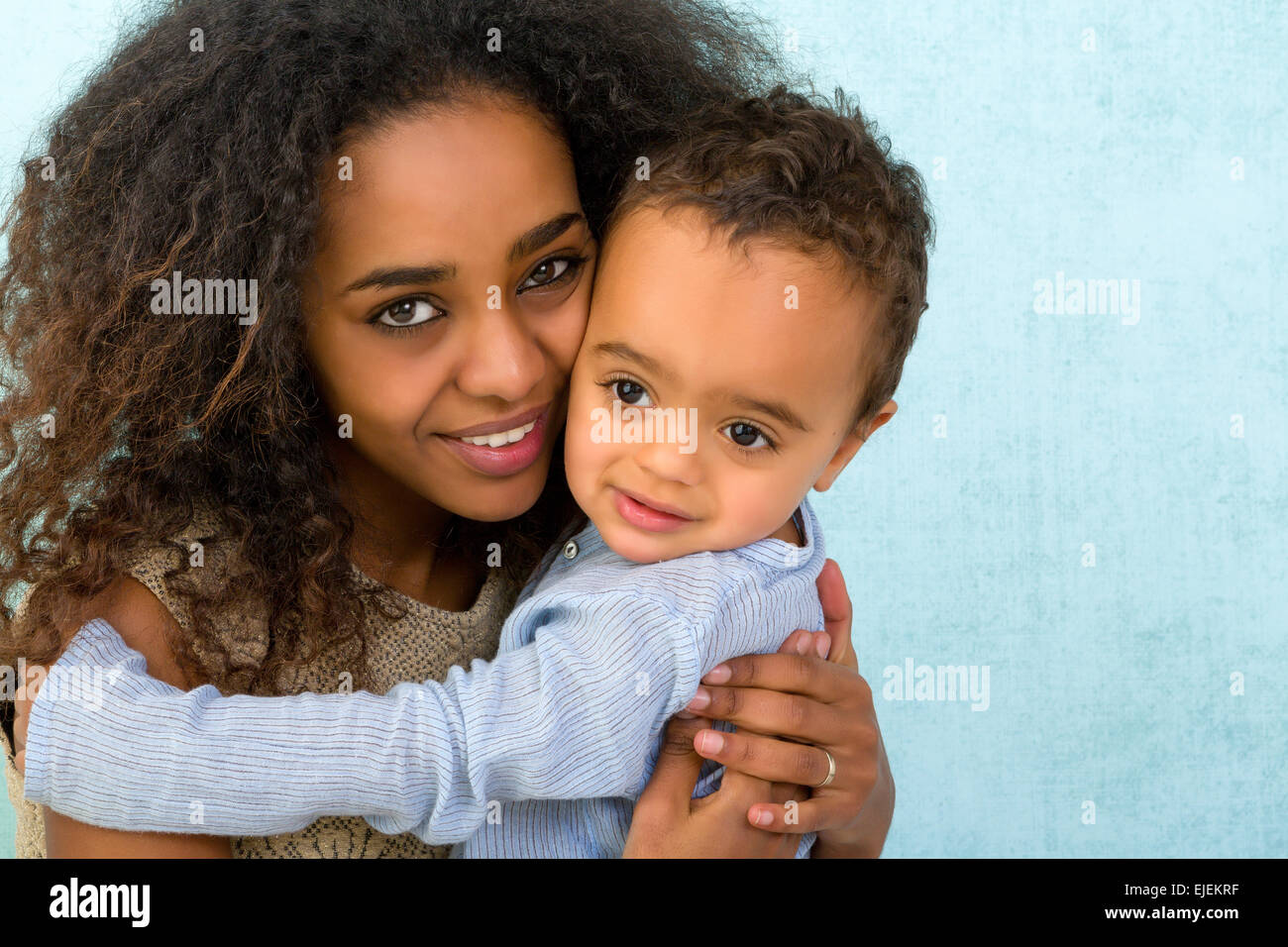 Toddler parent hugging hi-res stock photography and images - Alamy
