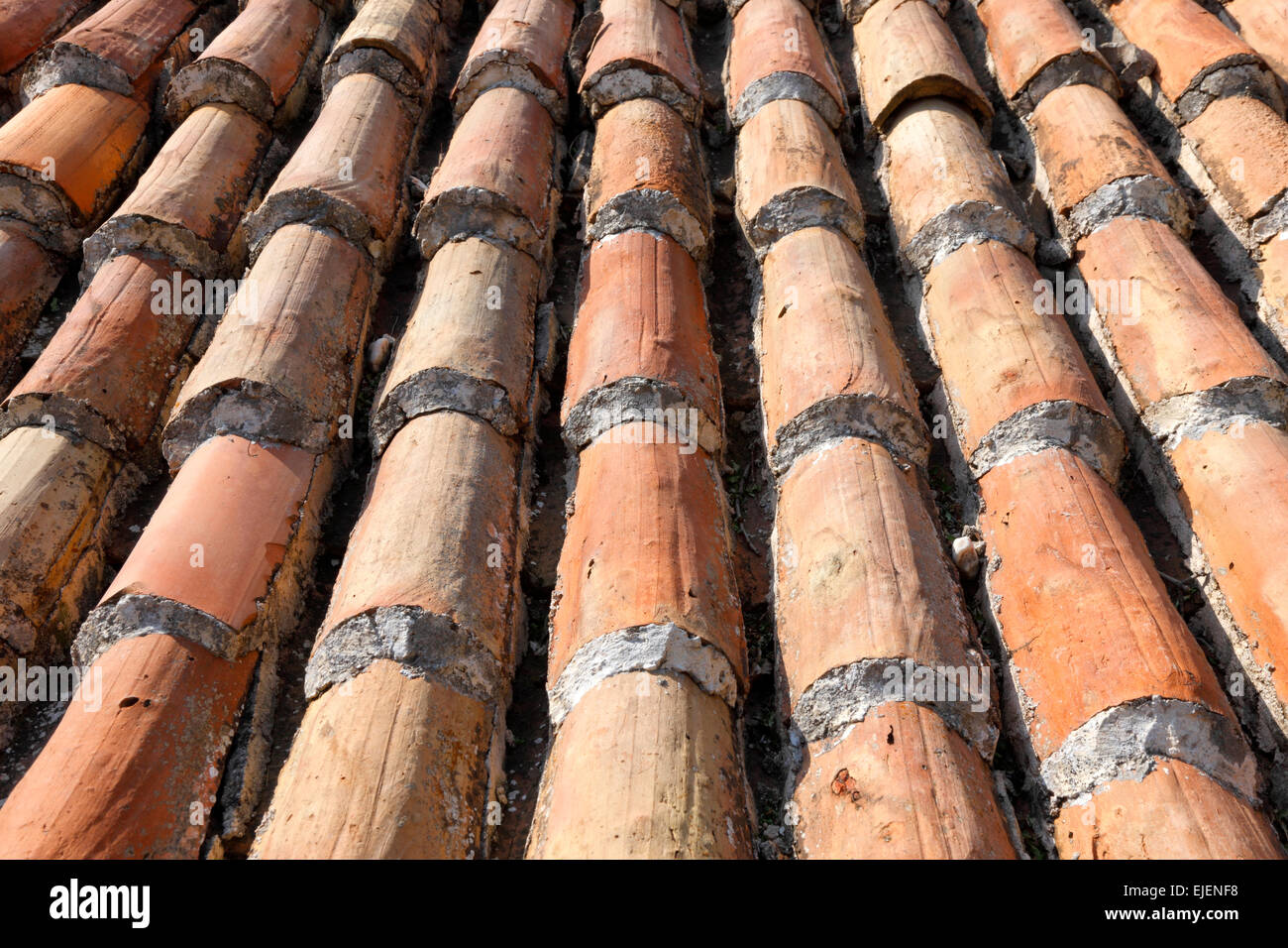 Roof tiles texture hi-res stock photography and images - Alamy