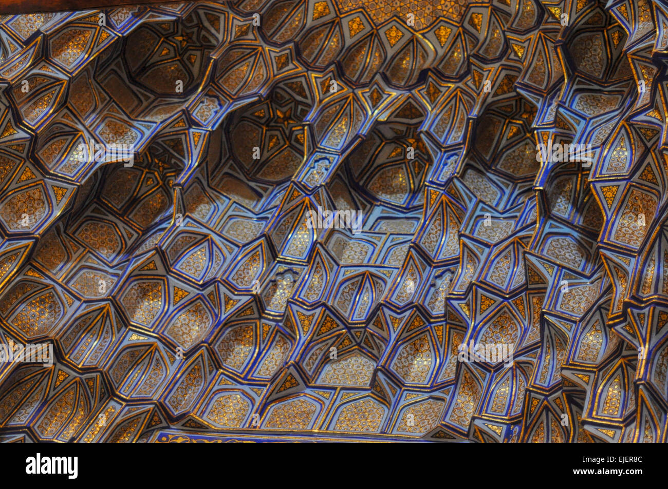 Beautiful artwork on wall in mosque in Samarkand, Uzbekistan Stock ...