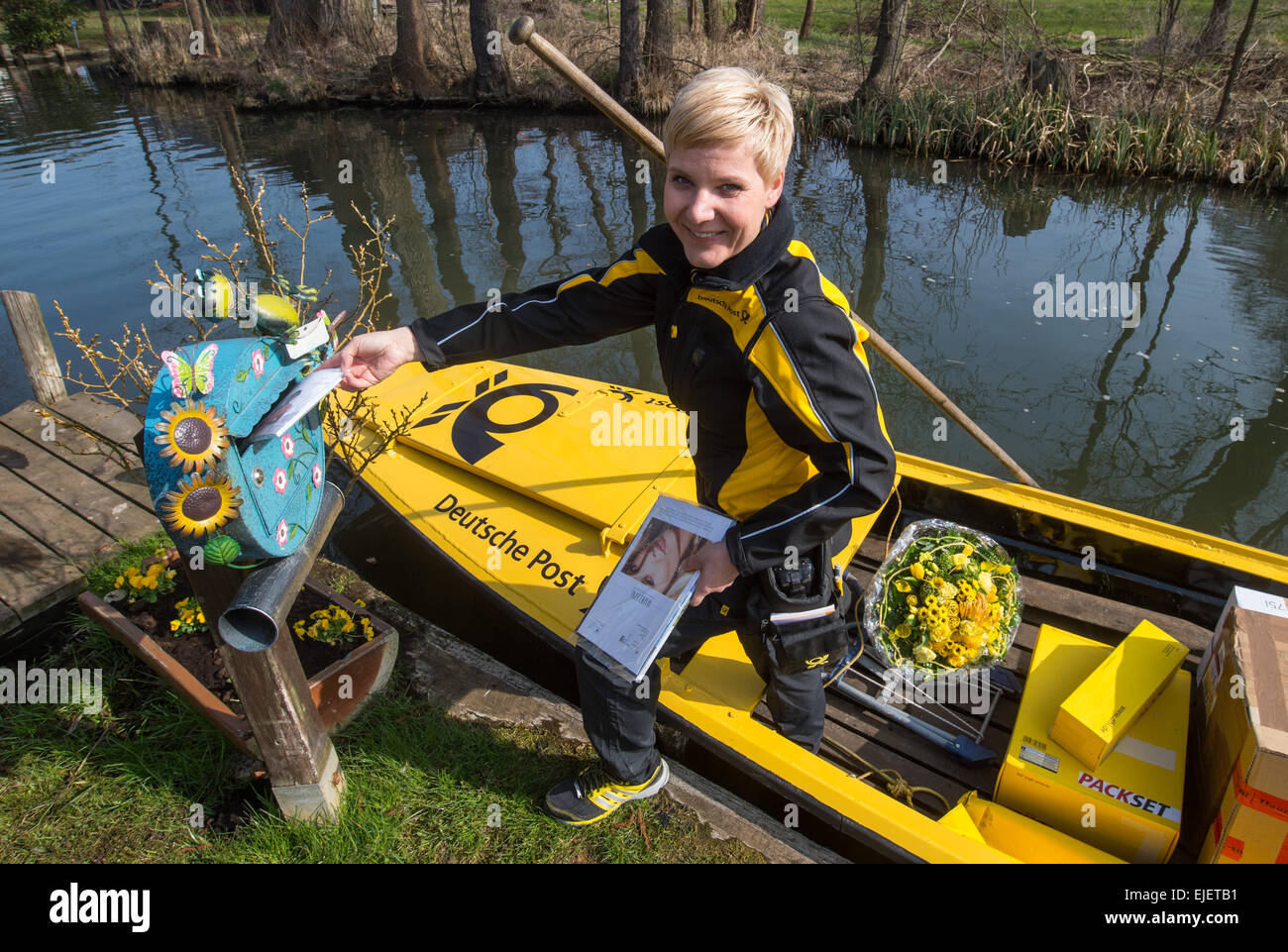 Mail delivery by boat hi-res stock photography and images - Alamy