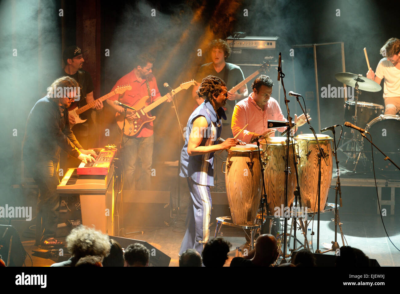 Afrobeat drum hi-res stock photography and images - Alamy