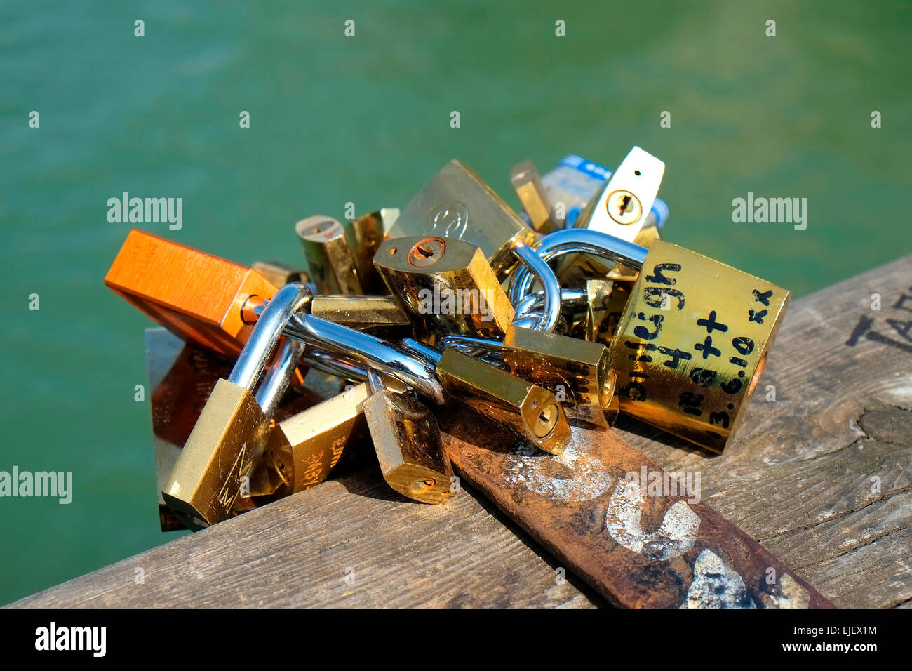 Love locks venice hi-res stock photography and images - Alamy