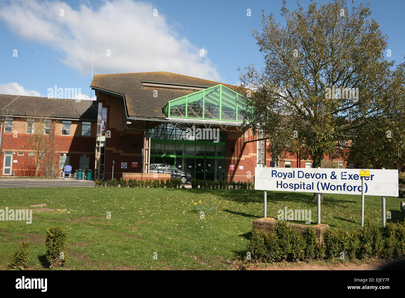 Exeter hospital hi-res stock photography and images - Alamy