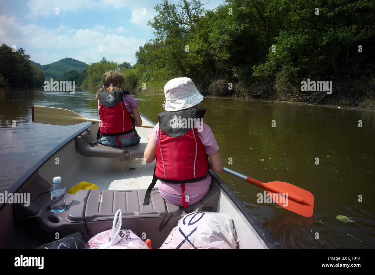 Children Canoeing and playing on the River Wye near Symonds Yat ...