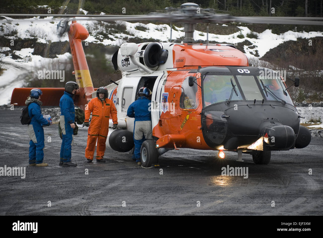 Innovative readiness training arctic care hi-res stock photography and ...