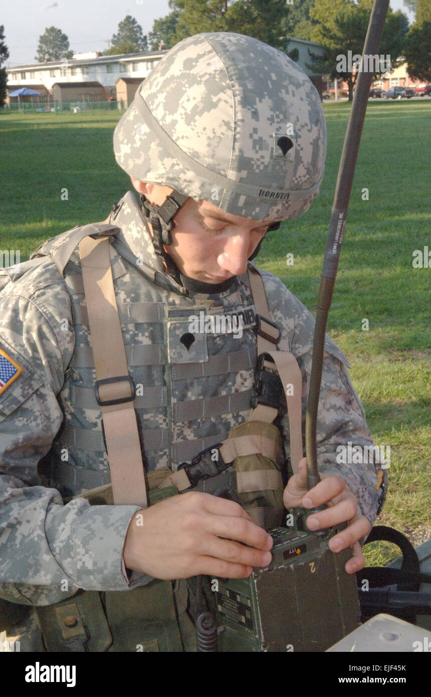 Army radio soldier High Resolution Stock Photography and Images - Alamy