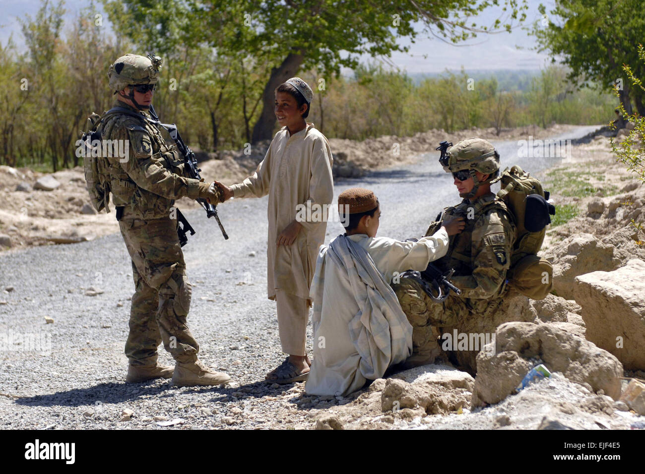 101st field artillery regiment hi-res stock photography and images - Alamy