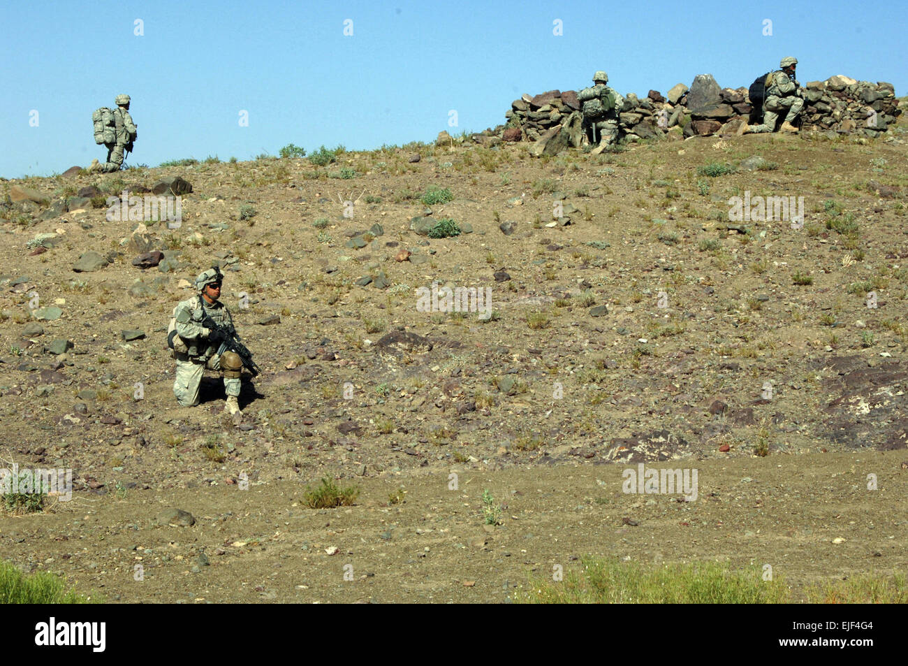 U.S. Army Soldiers from 2nd Battalion, 508th Parachute Infantry ...